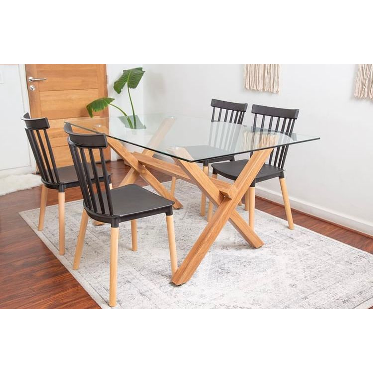 Comedor Mesa Eames Rectangular 140x90 & Sillas Windsor