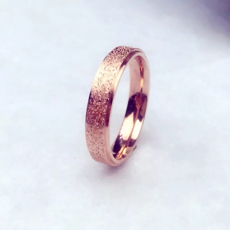 Anillo rose gold brillante