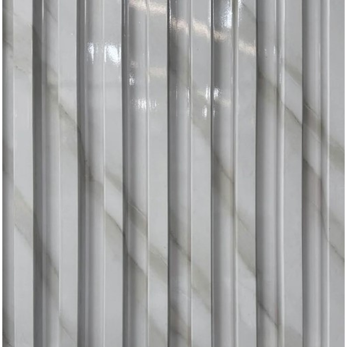 Panel WPC Interior Carrara Blanco Marmolizado 295X16CMX2.5