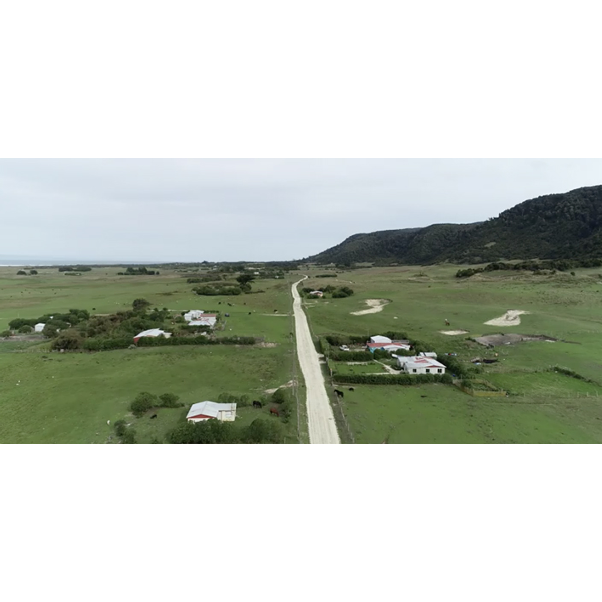 Video Aereo Isla Mocha, Camino poblado, Región del BioBío