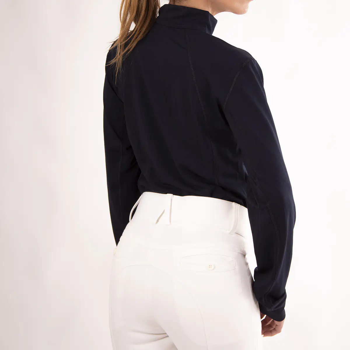 Polera manga larga azul cuello azul