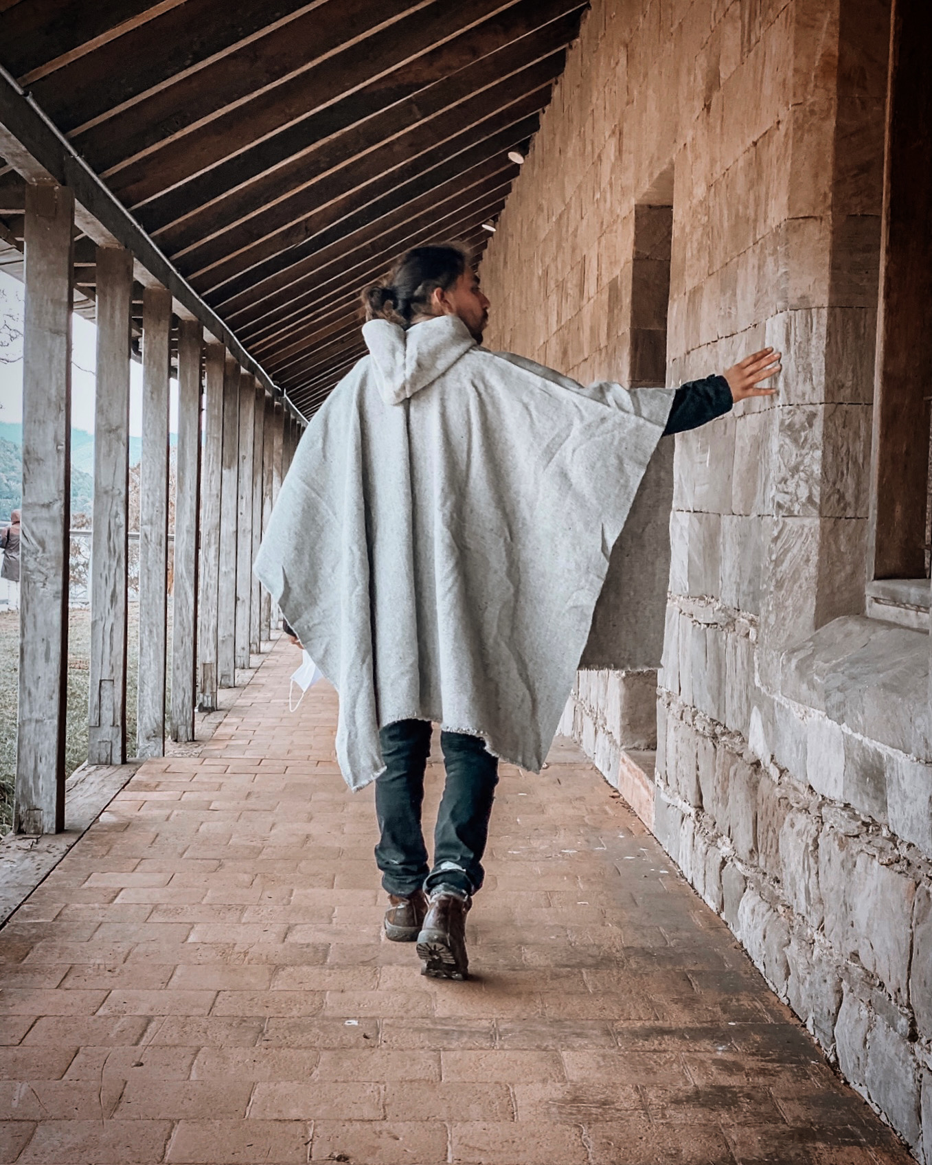 Poncho Premium Gris Perla