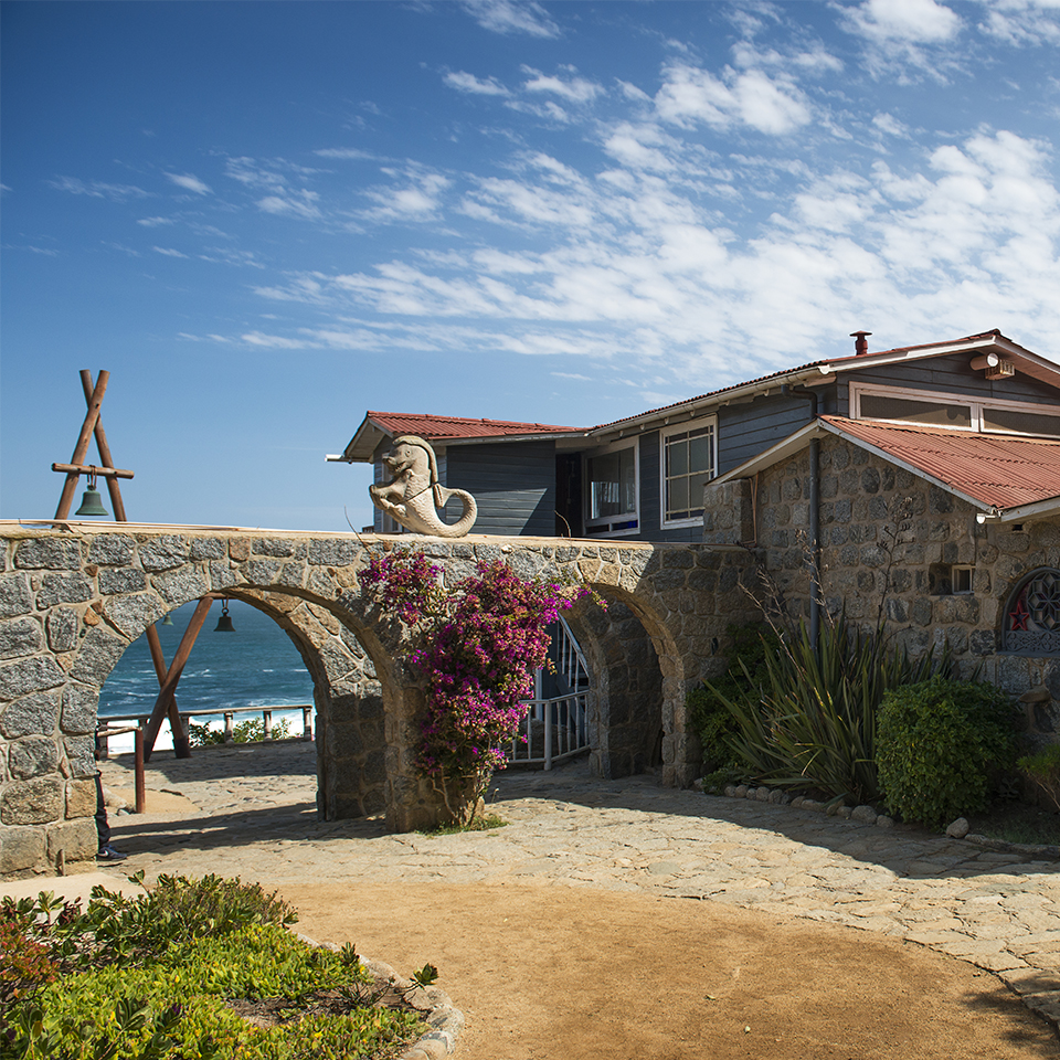 Isla Negra House File:La Isla Negra House.jpg Wikimedia Commons