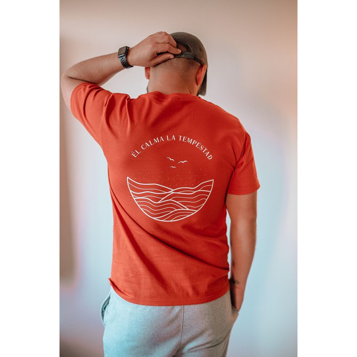 Él calma la Tempestad - Polera Recta