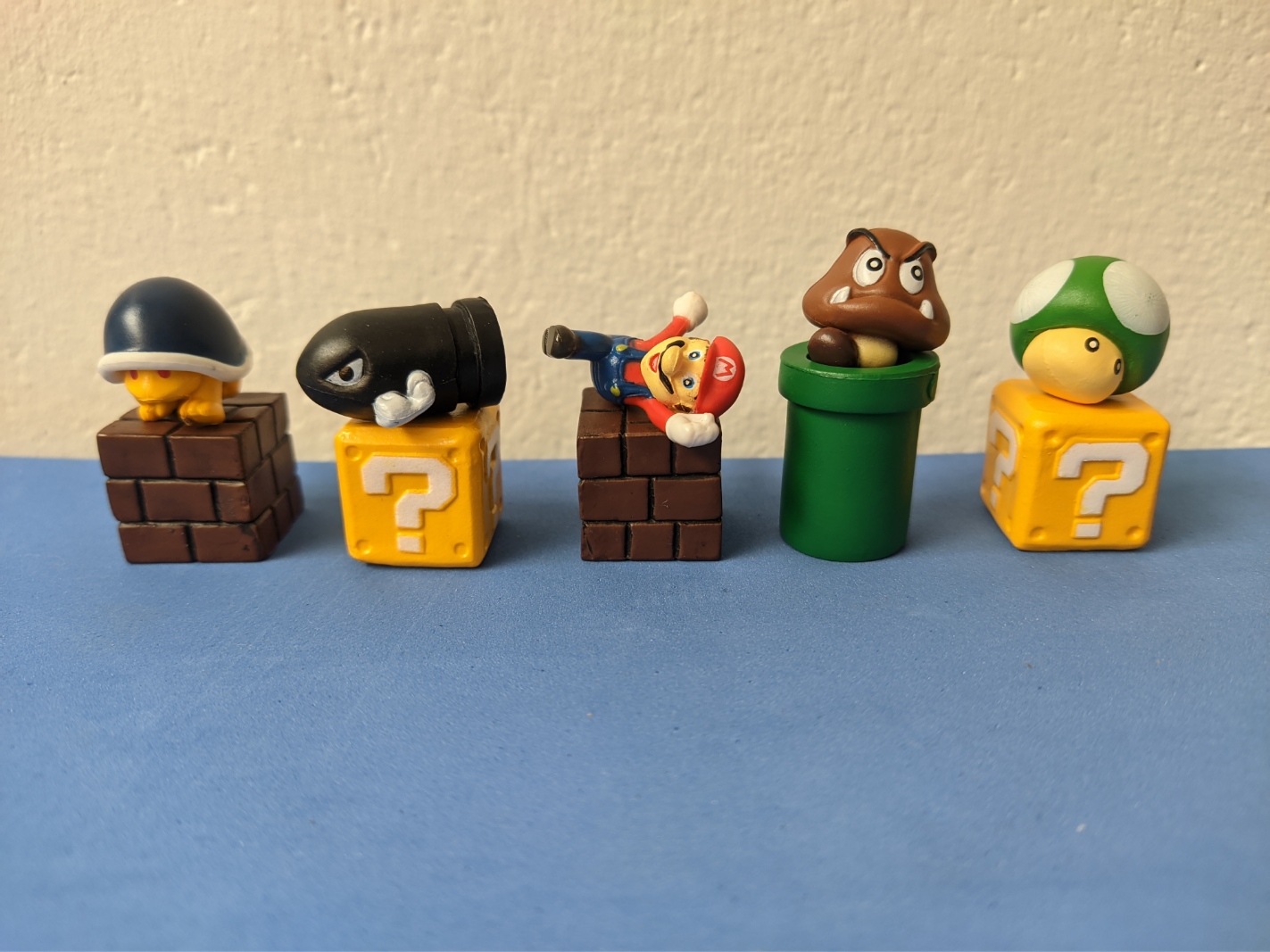 Mario Bros: Set 5 Figuras 1.3 - 2.5 cm
