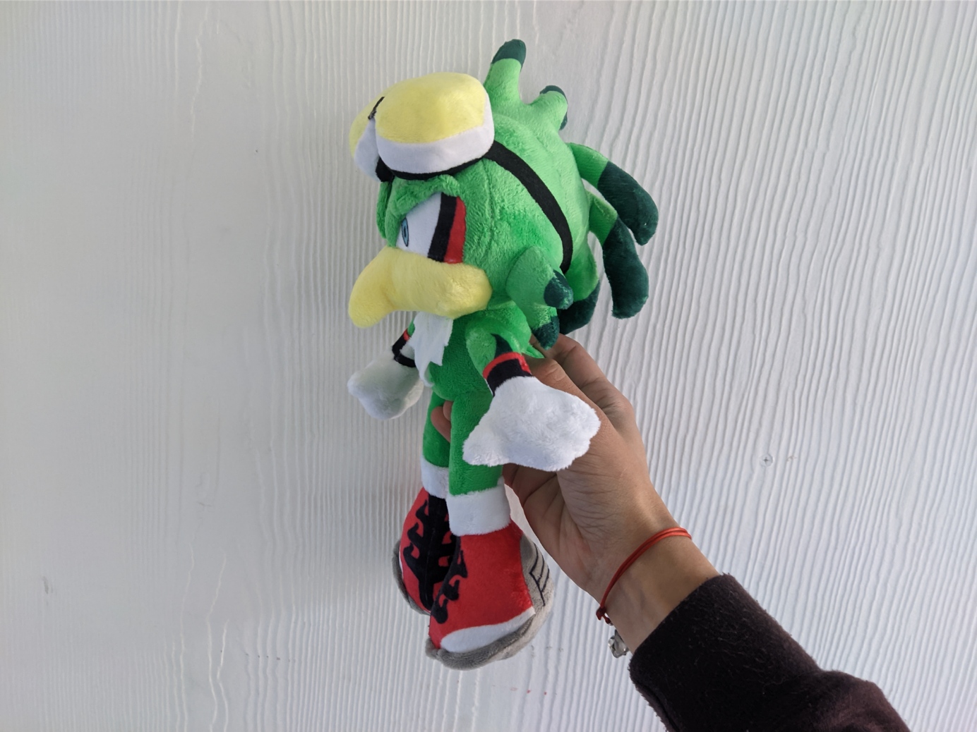 Sonic Peluche Jet the Hawk 30 cm