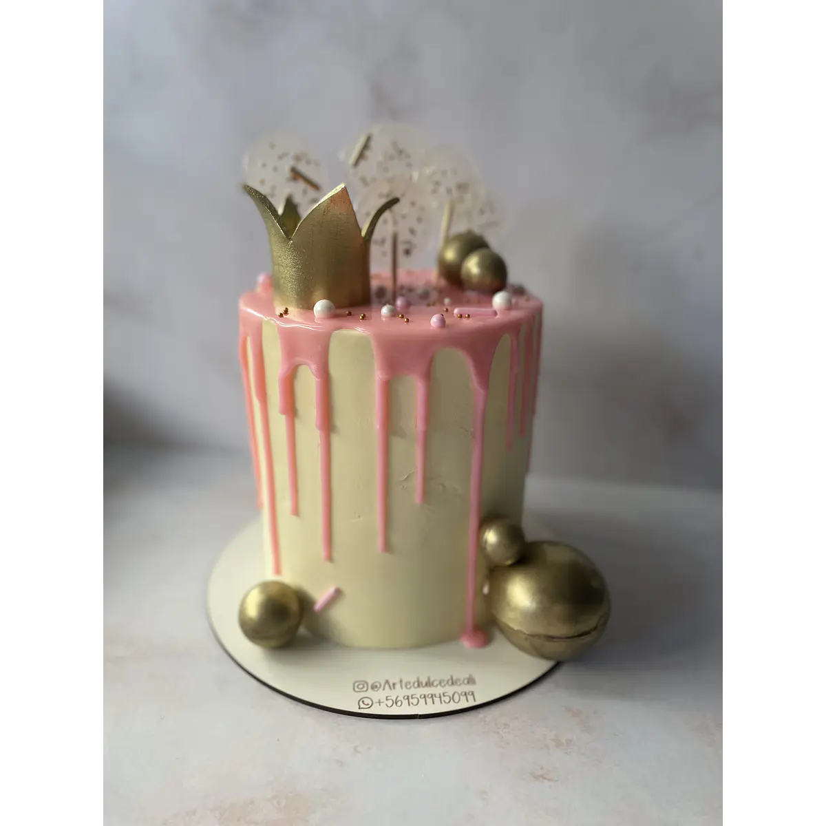 Torta Drip Cake Blanco-Rosado / Premium