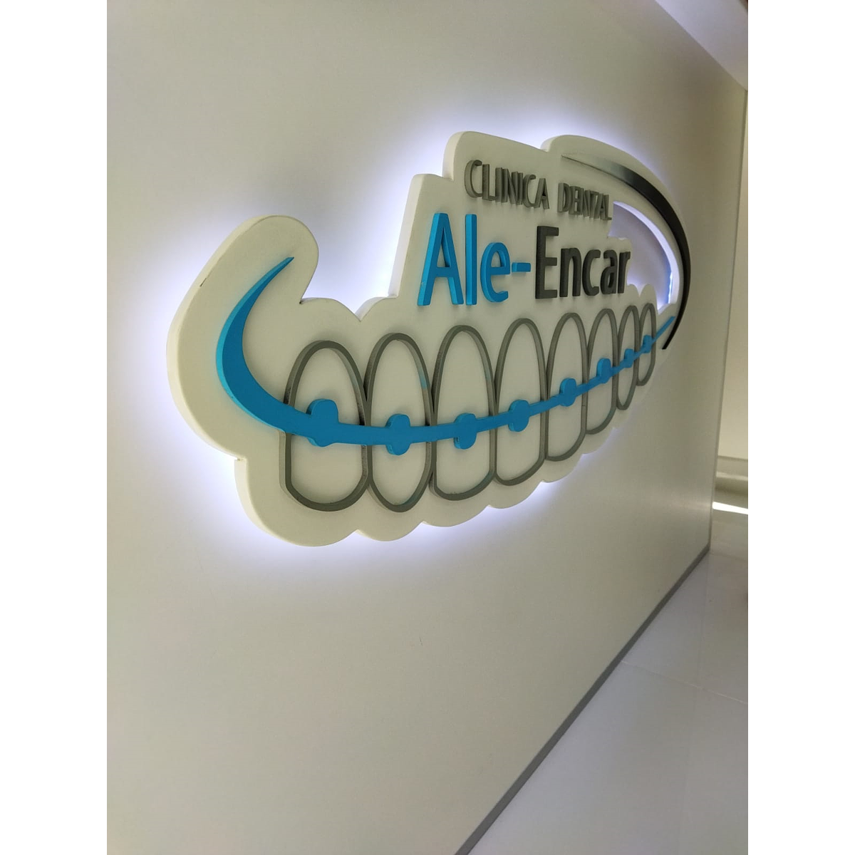 LETRERO RELIEVES 3D acrilico luminoso relieves