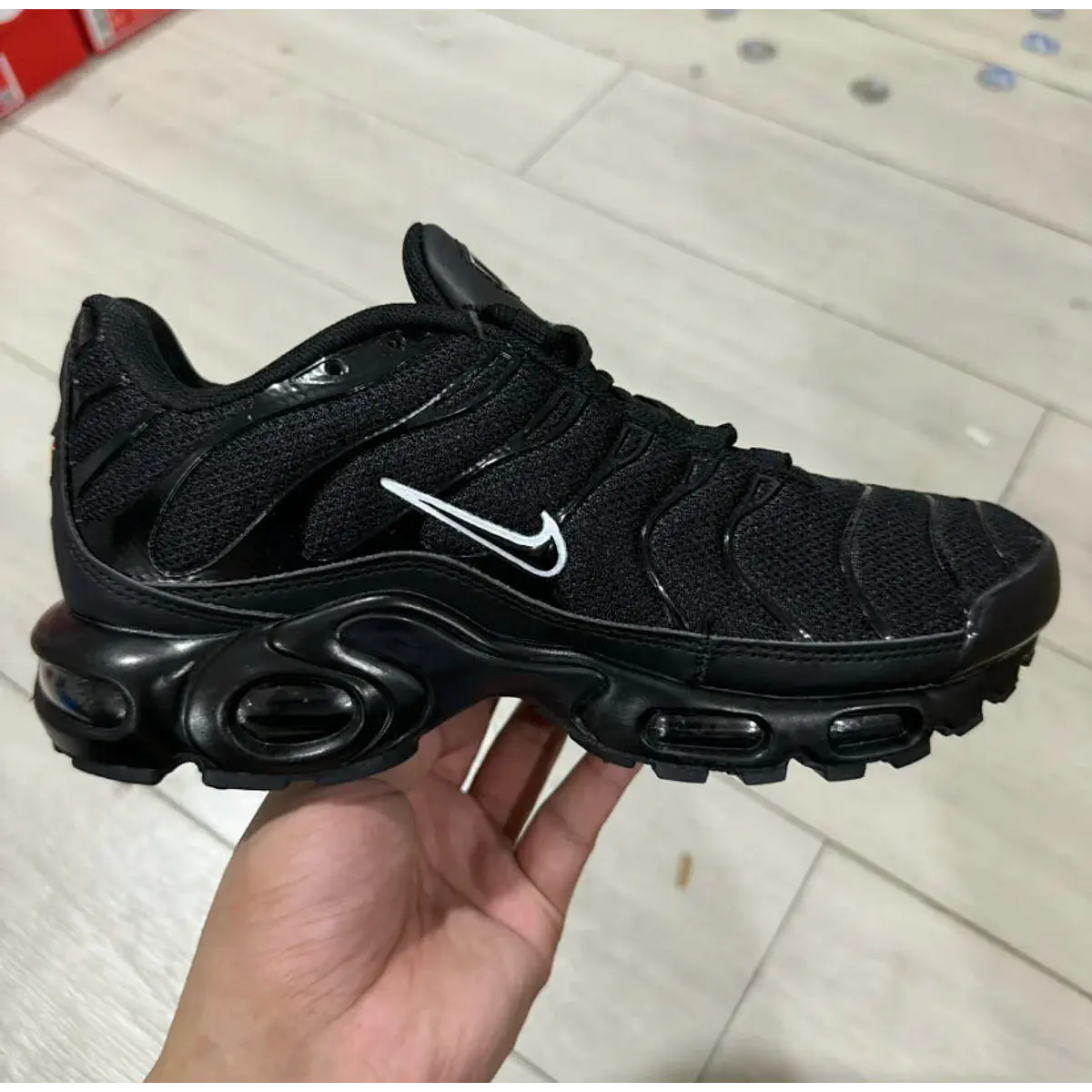 Tn