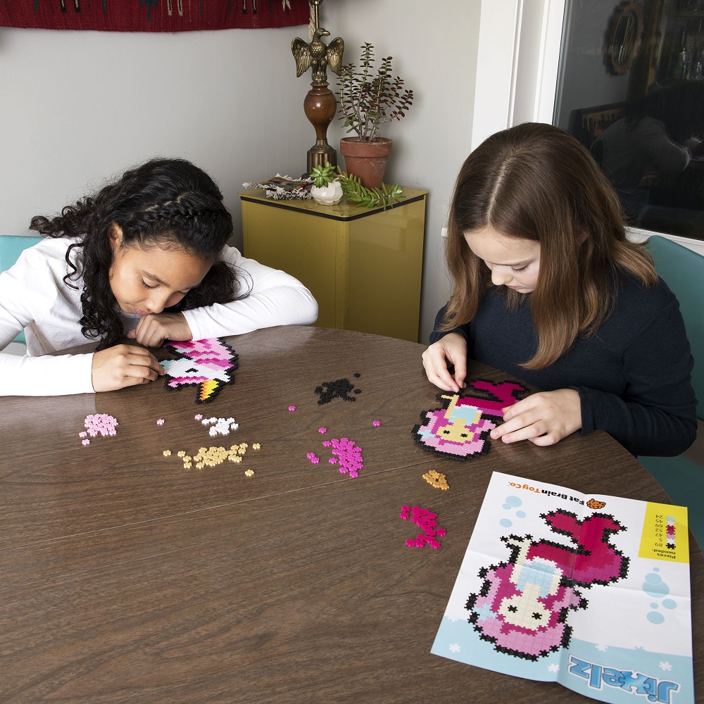 JIXELZ PUZZLE DE PIXELES 700 PC SET, FANTASIA