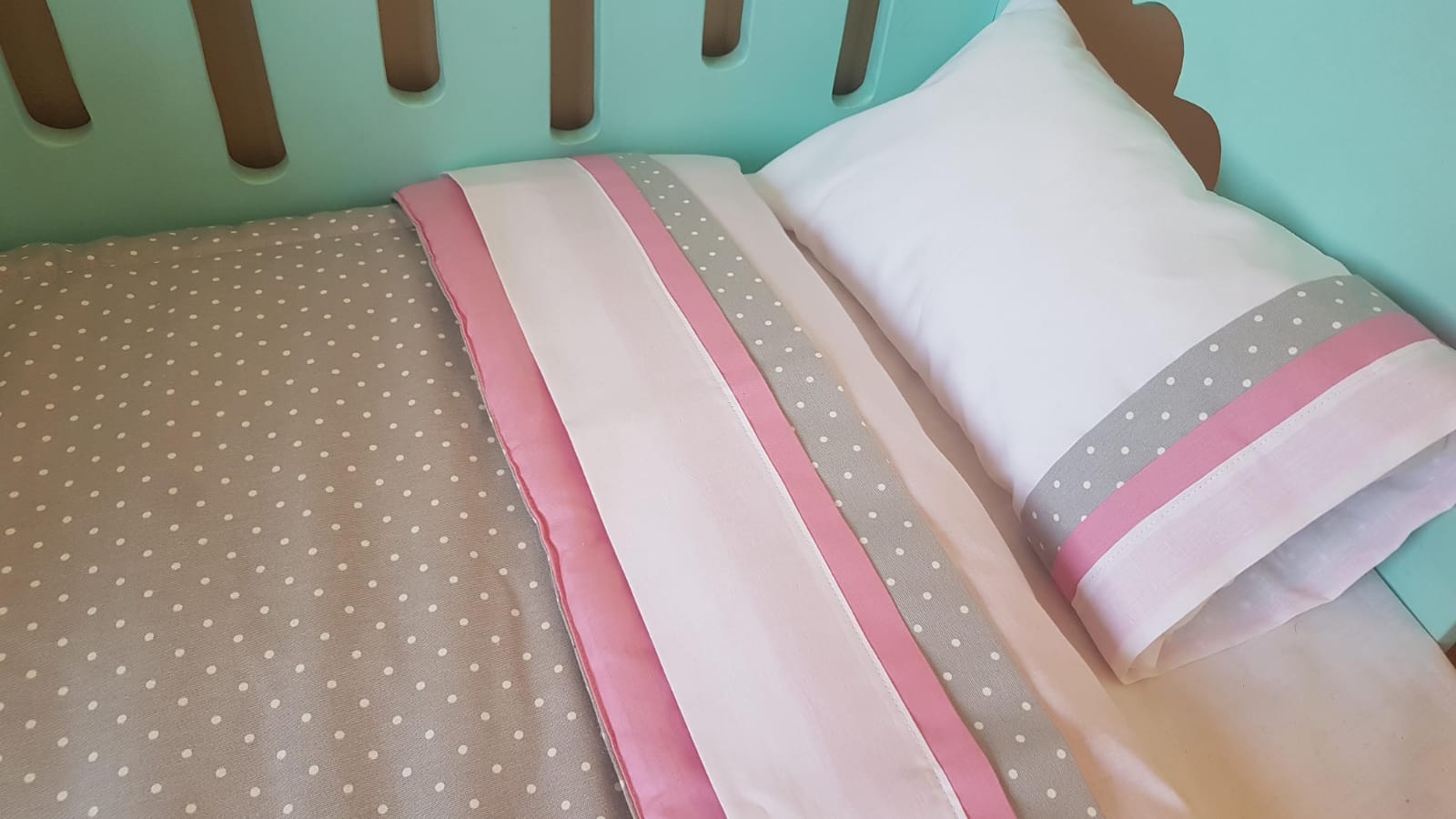 Kit de Cuna - Gris Puntos Blancos - Rosado Liso