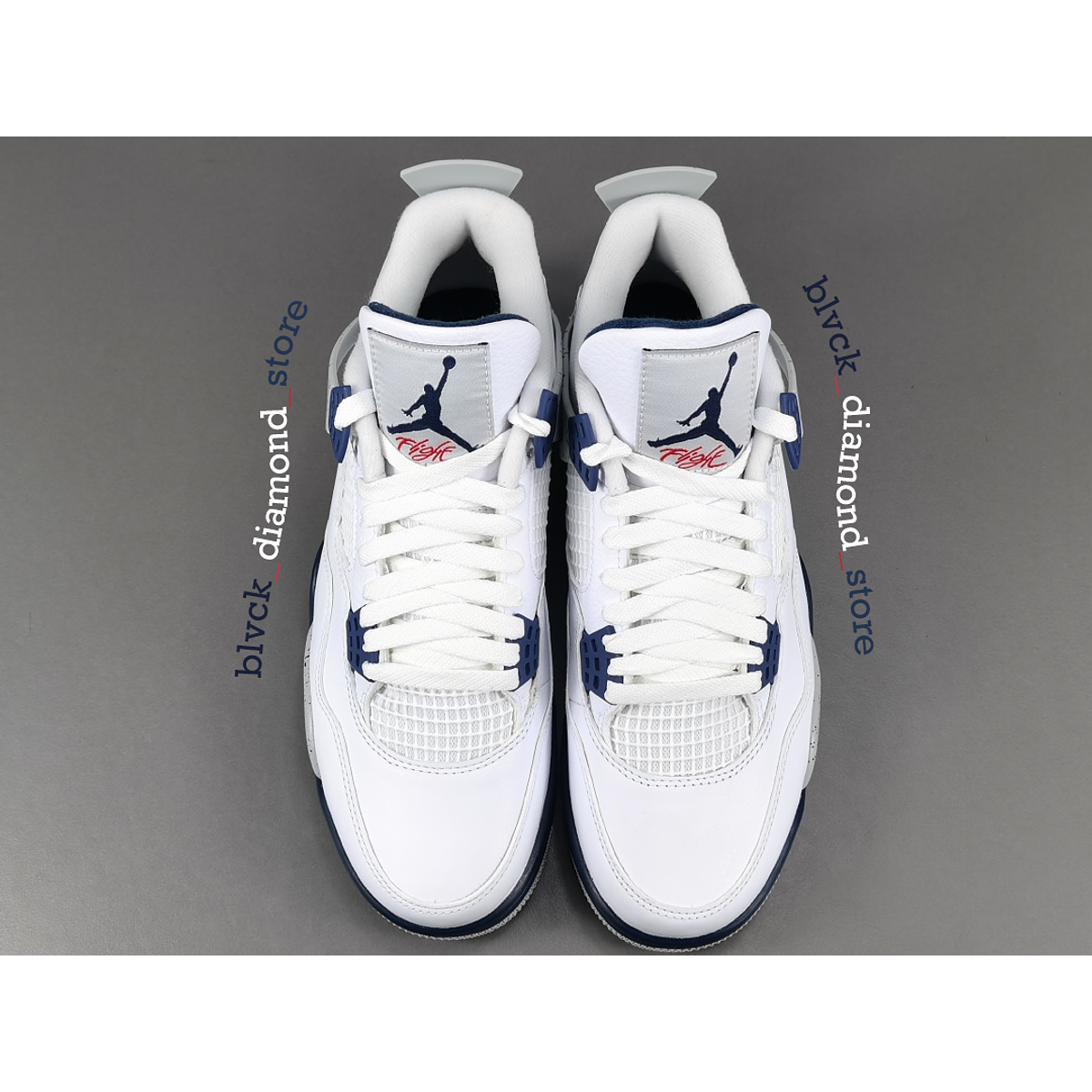 Air Jordan 4 Midnight Navy
