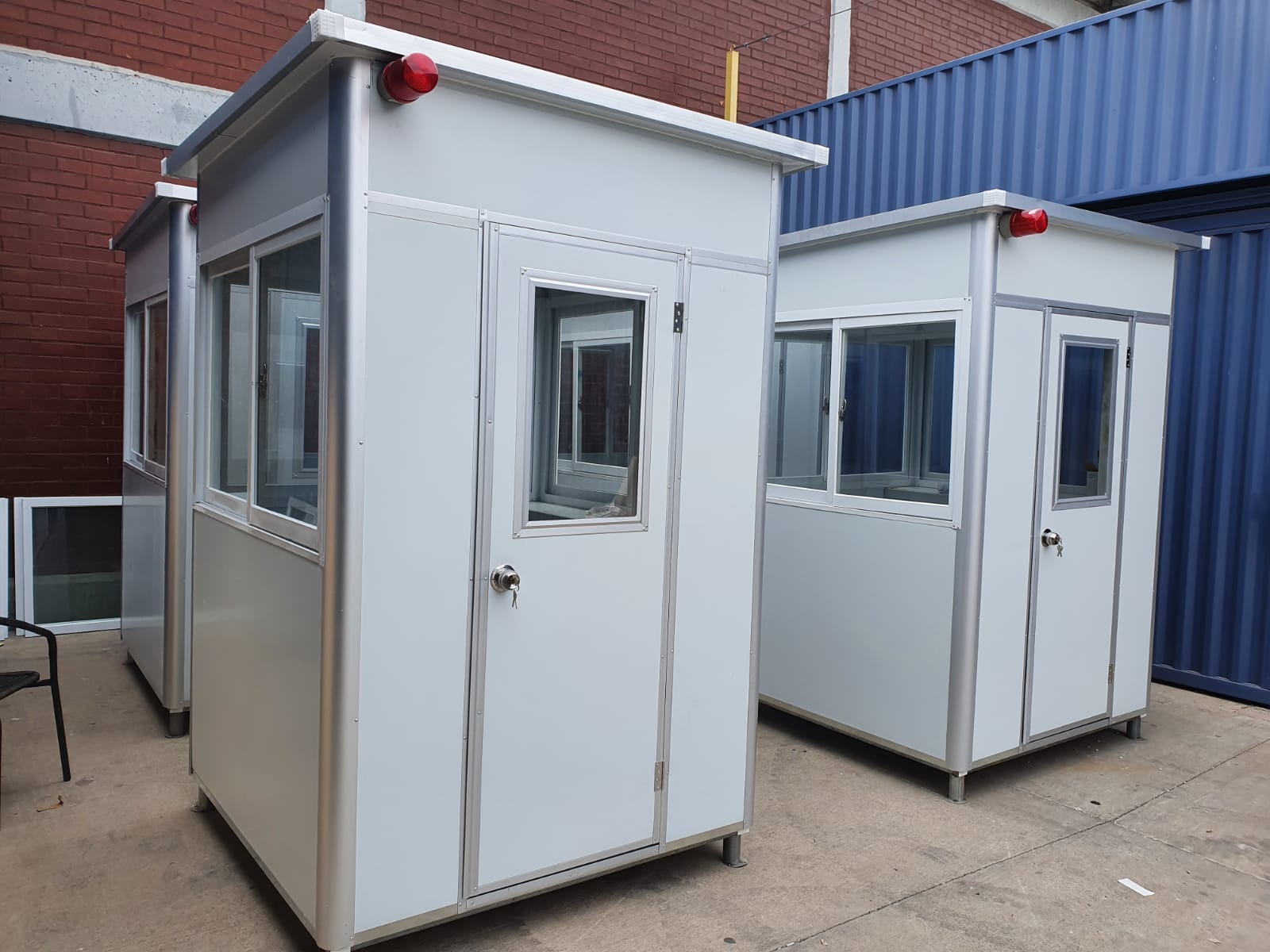 Caseta de Vigilancia KZ-1