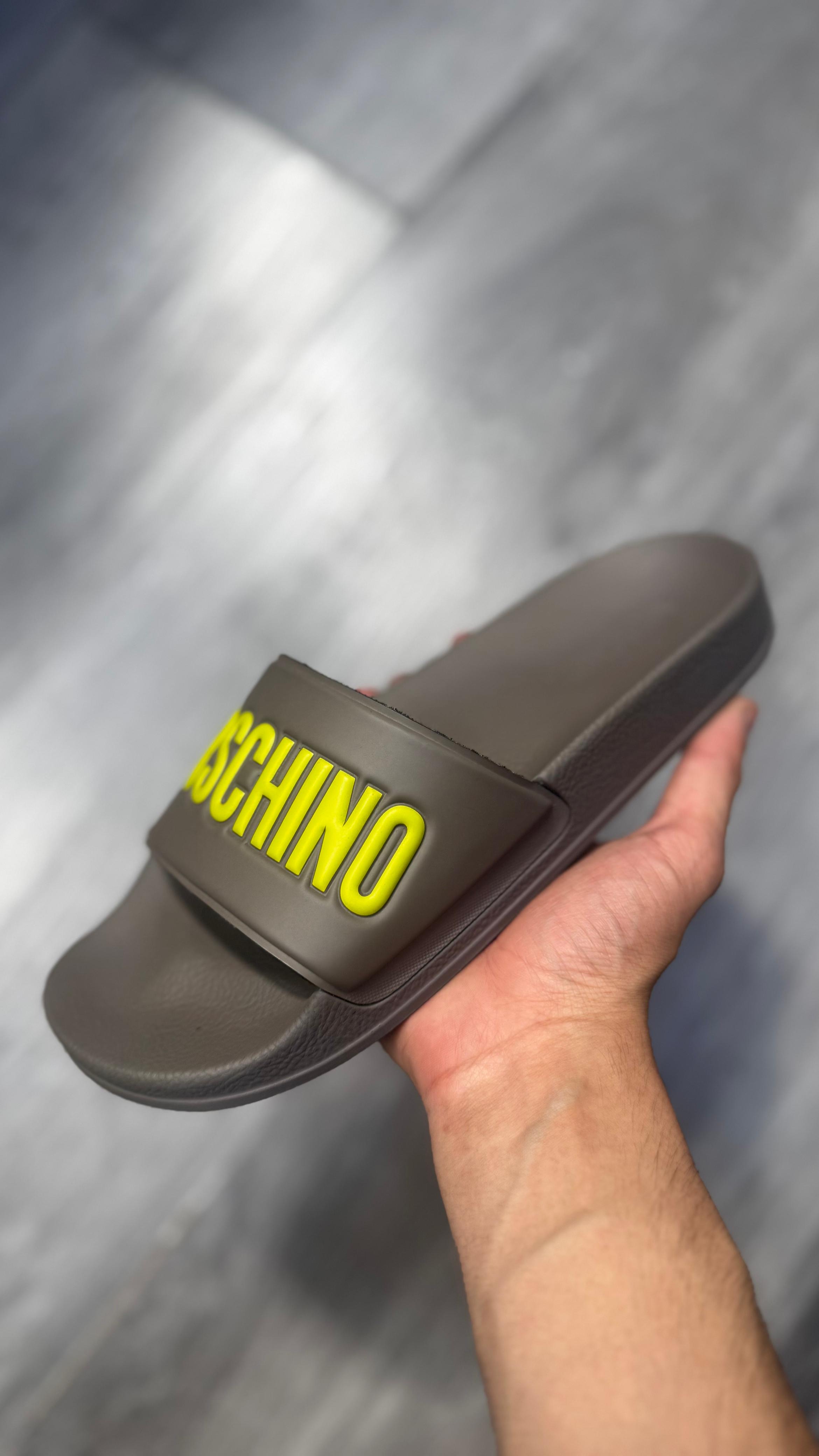 SANDALIAS MOSCHINO