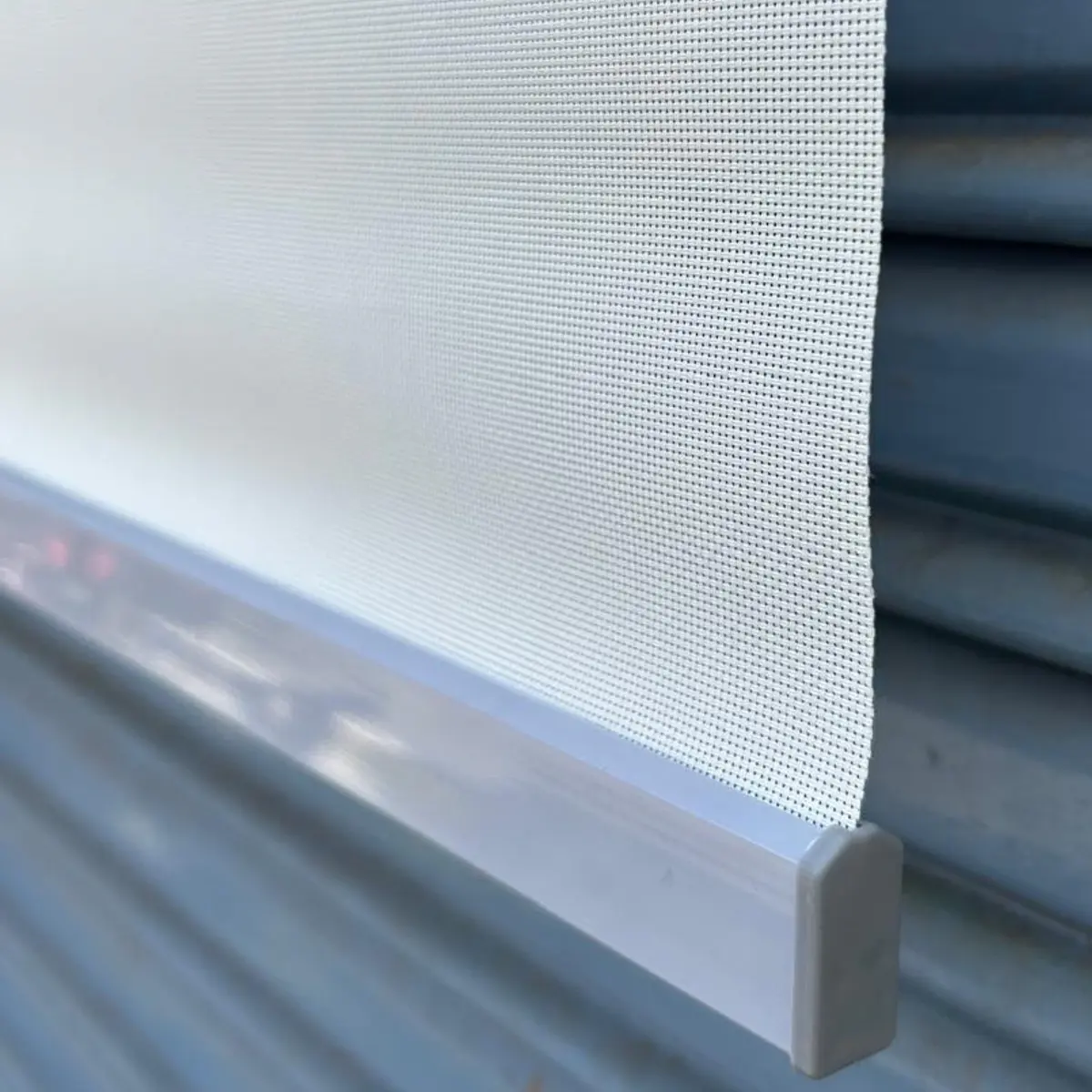 Roller Screen 3% 75cm x 240cm | Casa Contigo