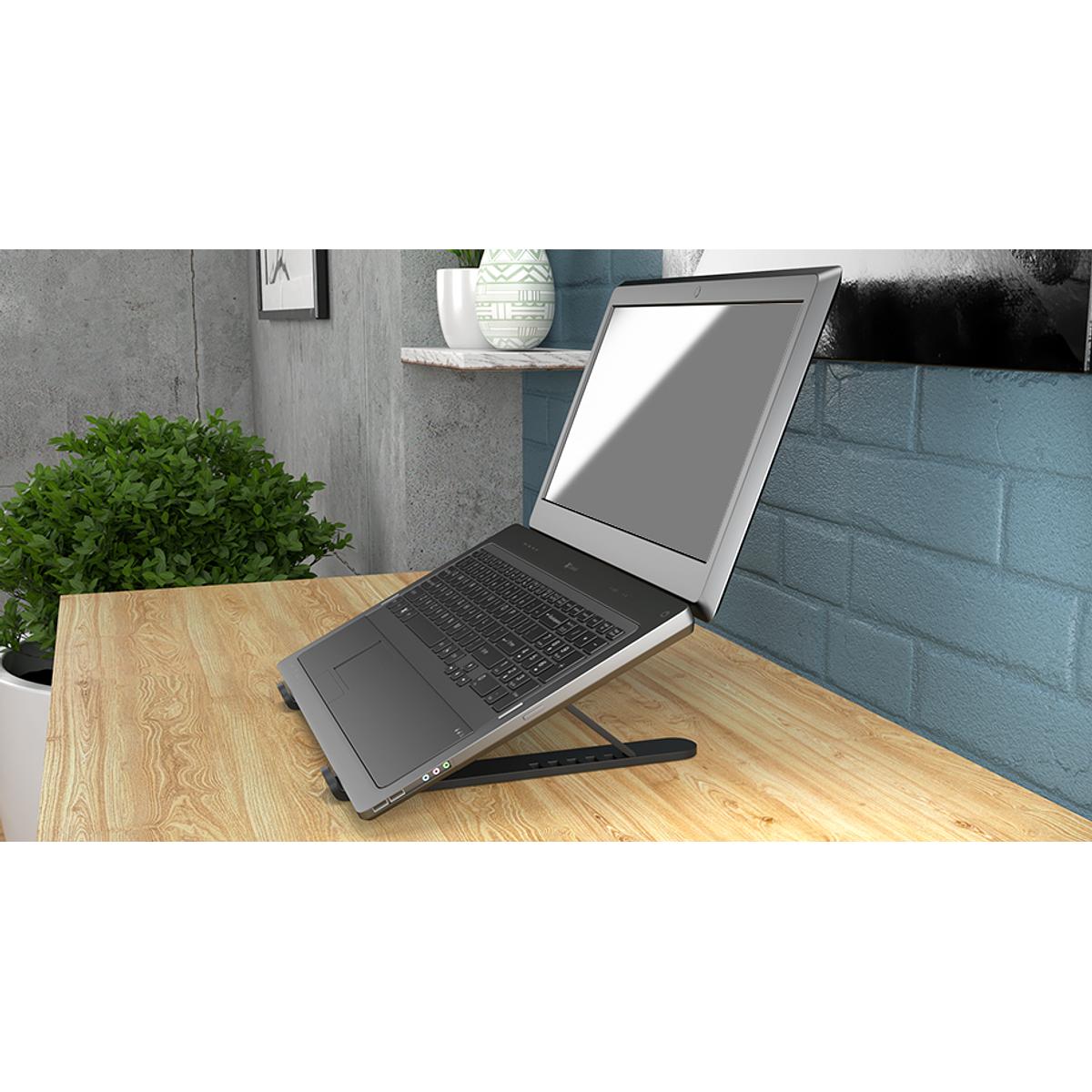 Xtech Soporte Plegable para Notebooks hasta 17 Pulgadas