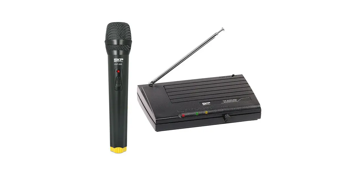 Sistema Microfono Inalambrico de Mano SKP VHF-695