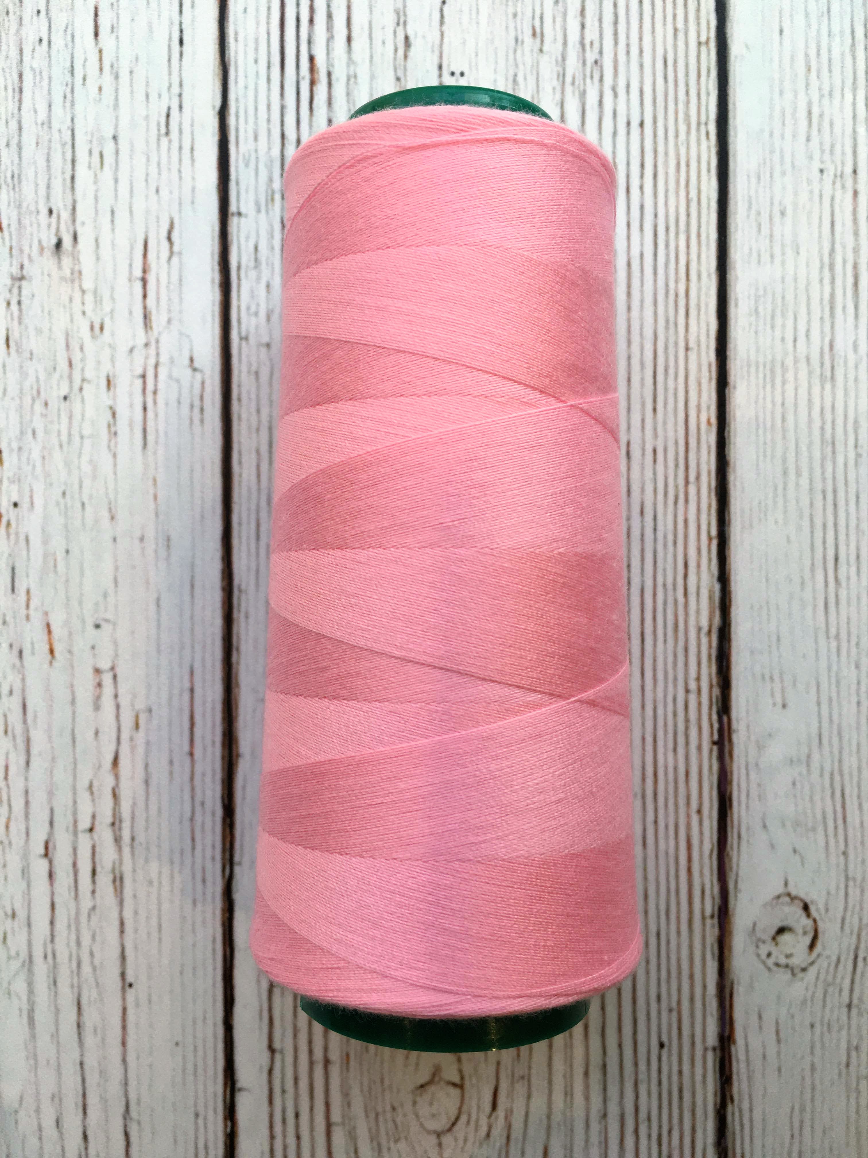 Hilo en cono poliéster