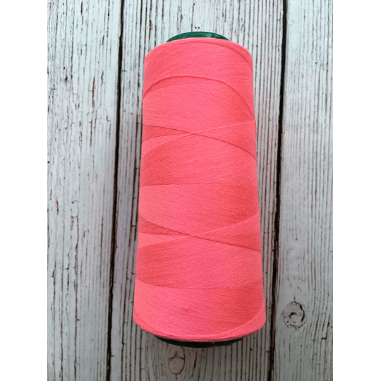Hilo en cono poliéster