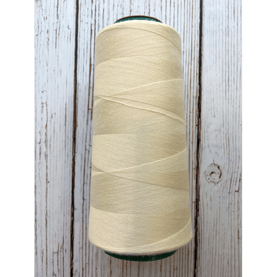 Hilo en cono poliéster