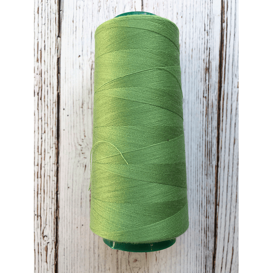 Hilo en cono poliéster