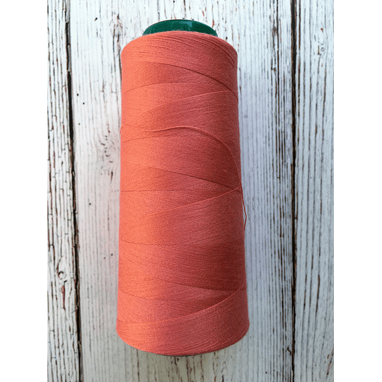 Hilo en cono poliéster