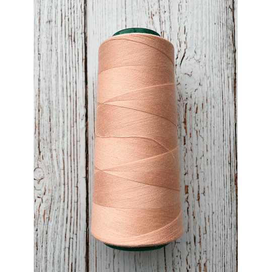 Hilo en cono poliéster