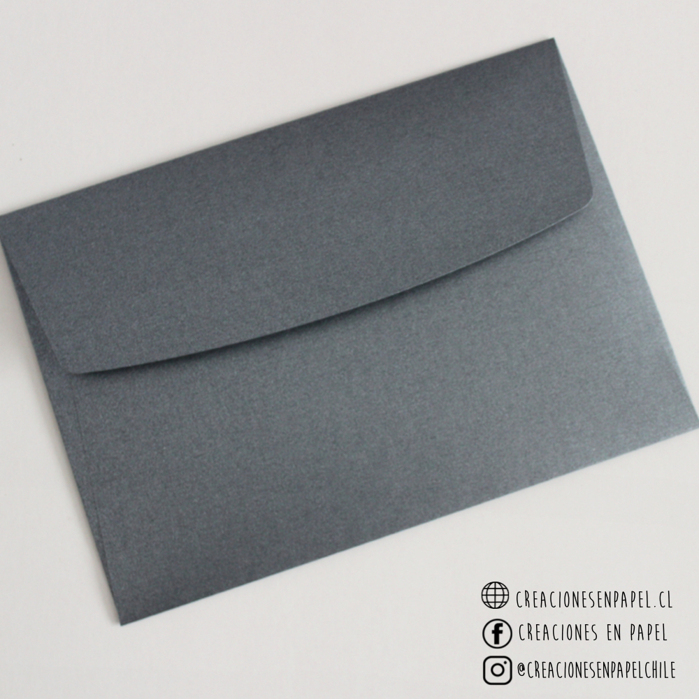 Sobre Gris Satinado 19x13 cm