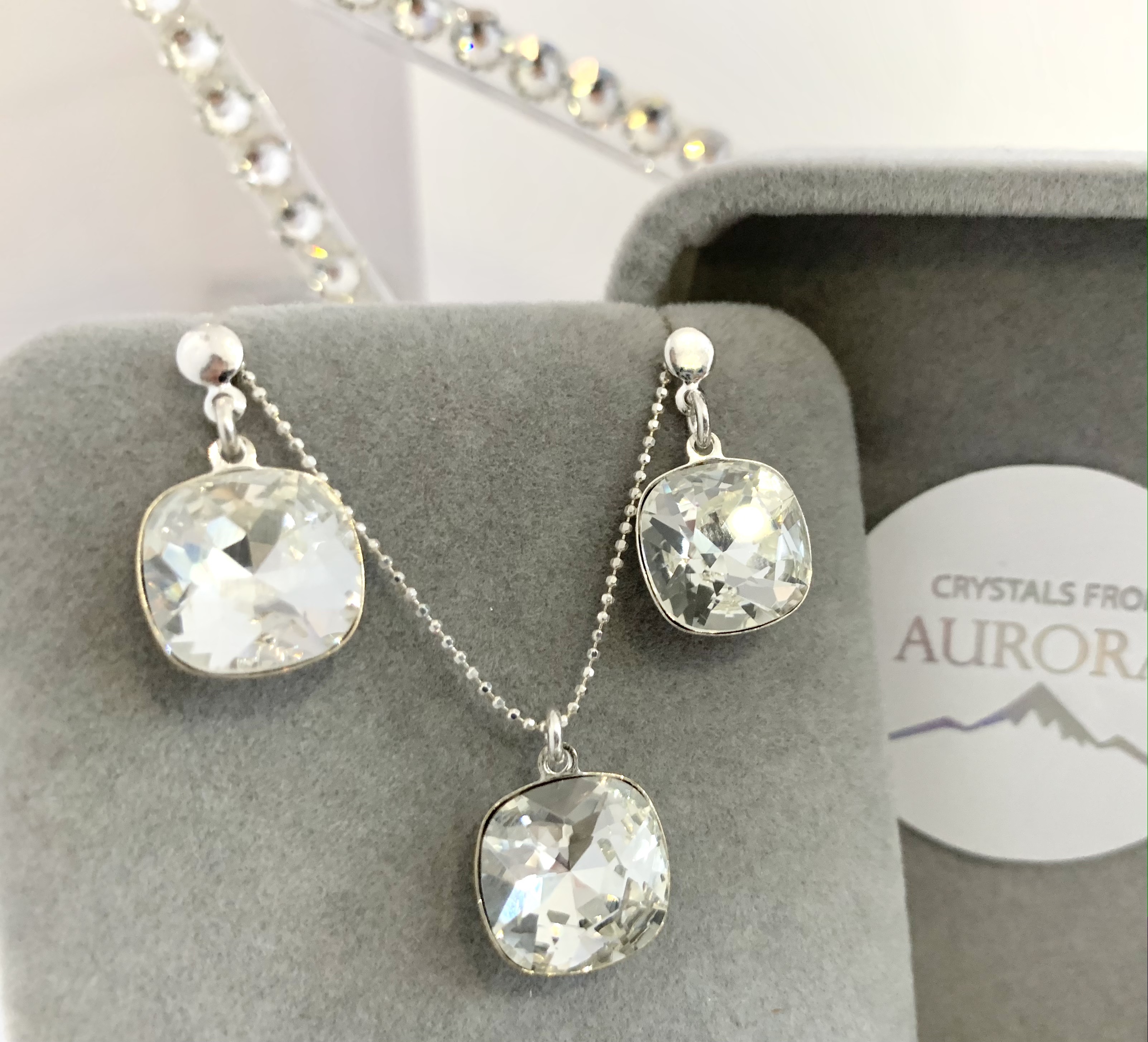 CONJUNTO AROS Y COLLAR ROUND SQUARE 12 mm