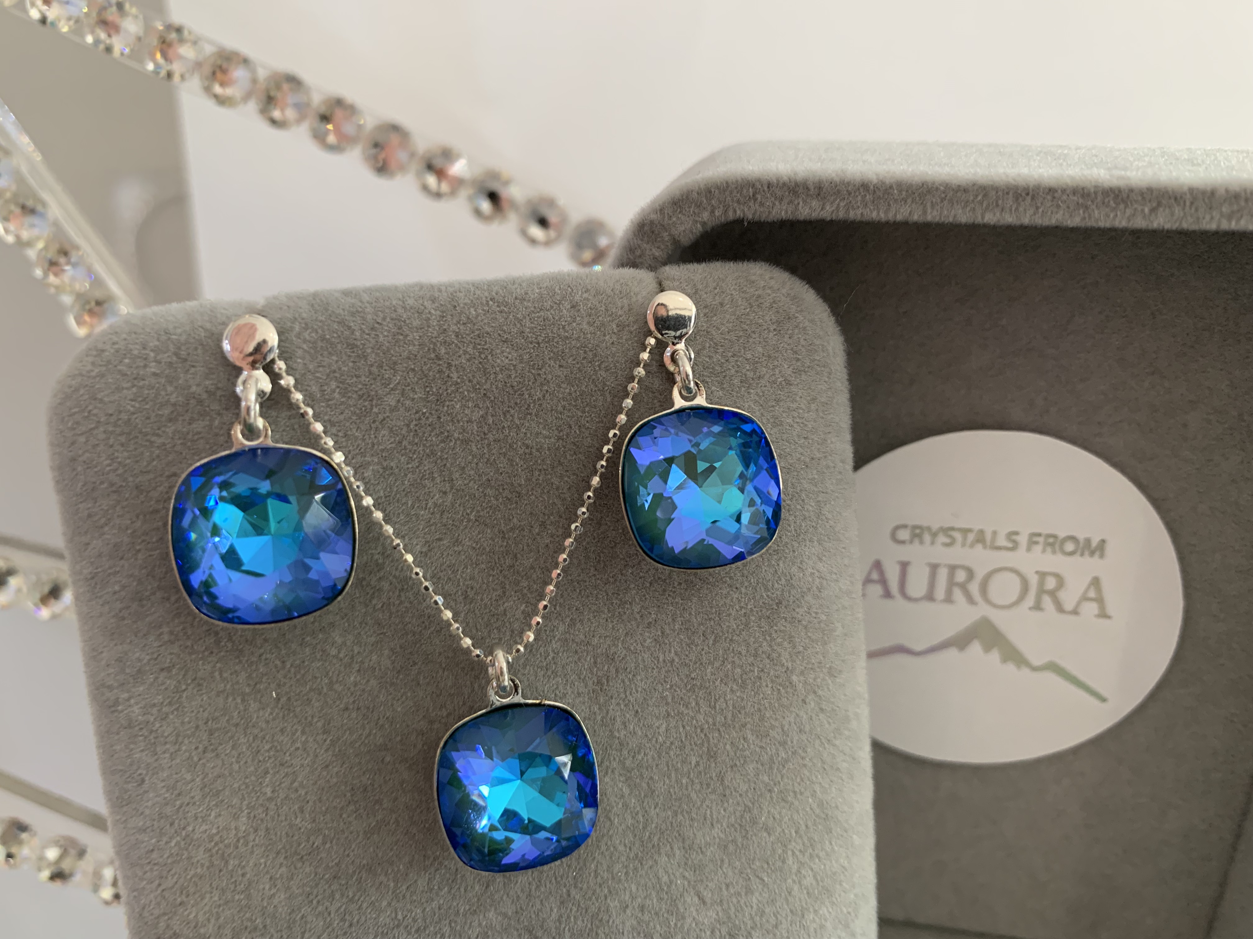 CONJUNTO AROS Y COLLAR ROUND SQUARE 12 mm