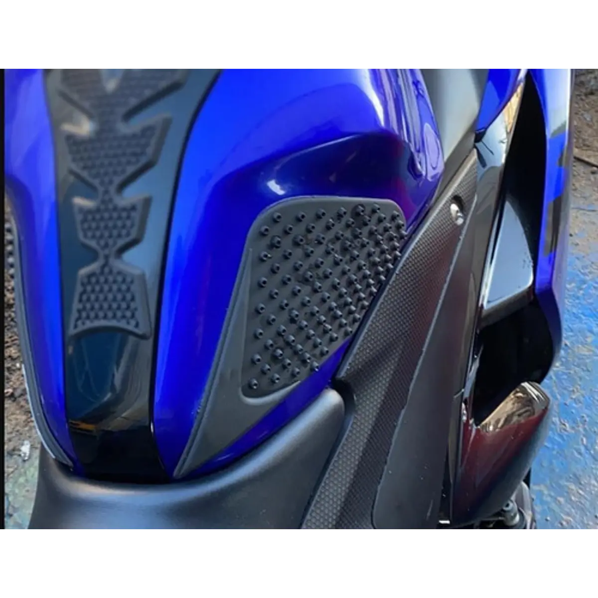 Tank Grip + Protector Estanque Tracción Yamaha R3 Colores