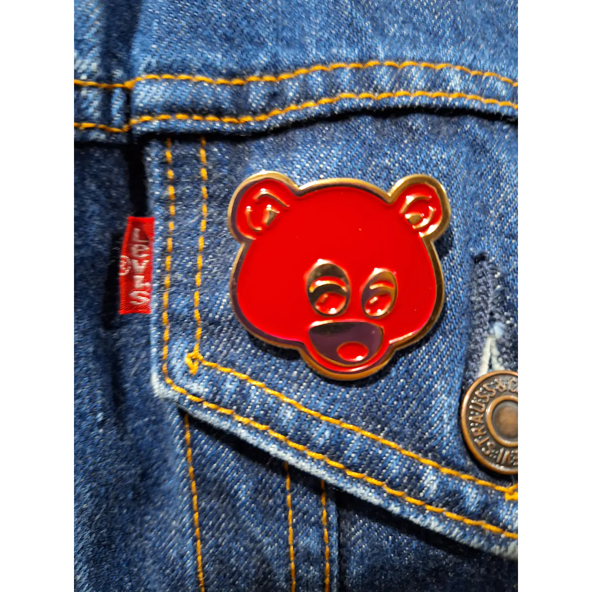 Pins - Kanye West