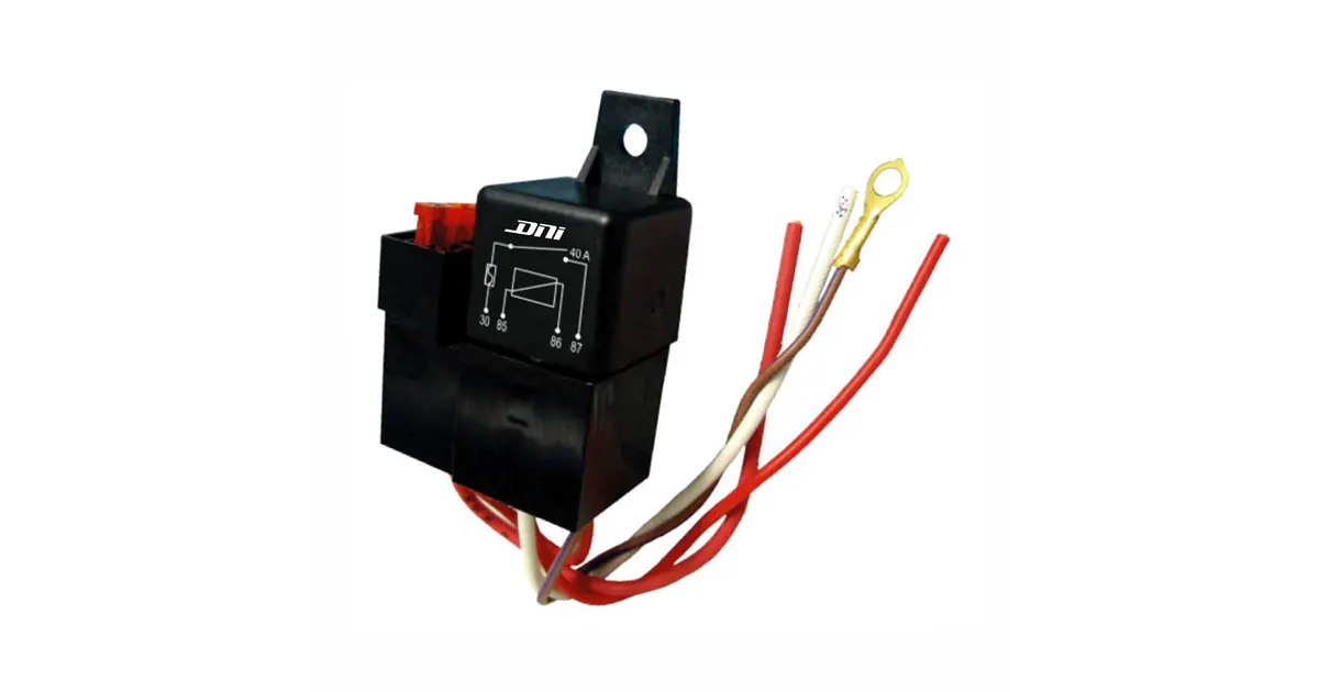 Relé universal con Soquete y fusible 24V 40A, 4 Terminales c