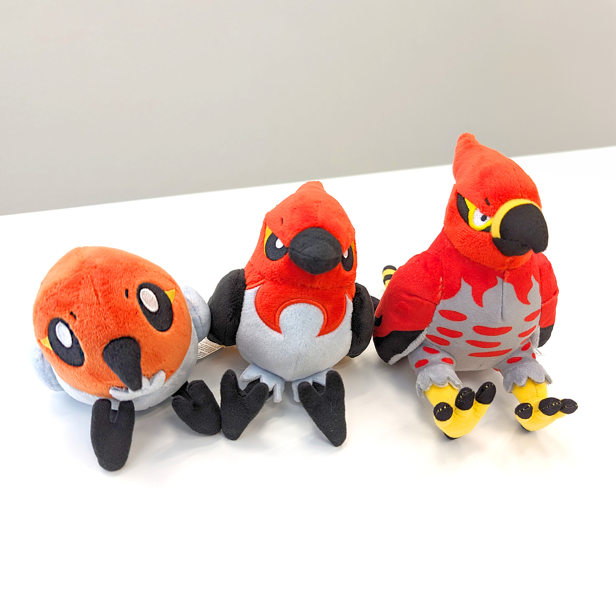 #663 Talonflame · Peluche · Pokémon Fit · Gen 6 · Kalos | Doki Doki Store