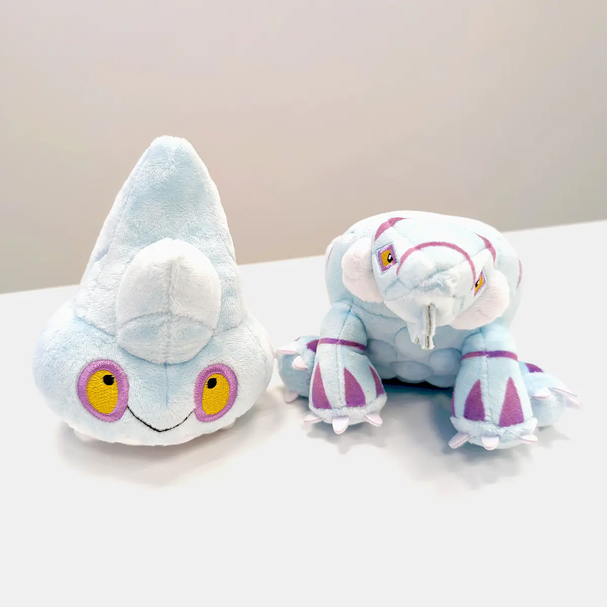 #713 Avalugg · Peluche · Pokémon Fit · Gen 6 · Kalos | Doki Doki Store