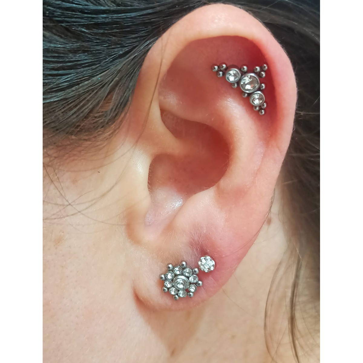 Piercing Oreja Tragus Conch Labret Modelo Triangular Hipoale