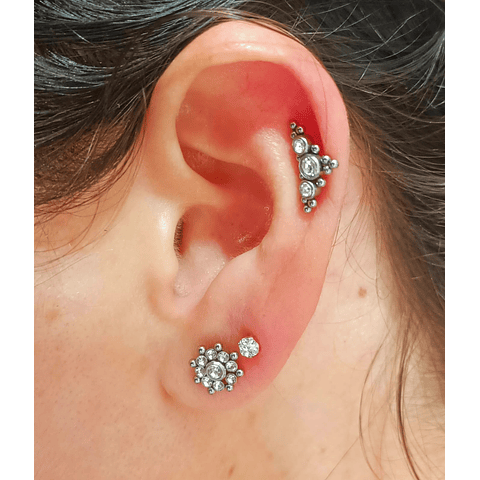 Piercing Oreja Tragus Conch Labret Modelo Flor Hipoalergenic
