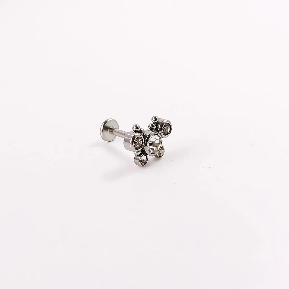 Piercing Oreja Tragus Conch Labret Modelo Mariposa Hipoalerg