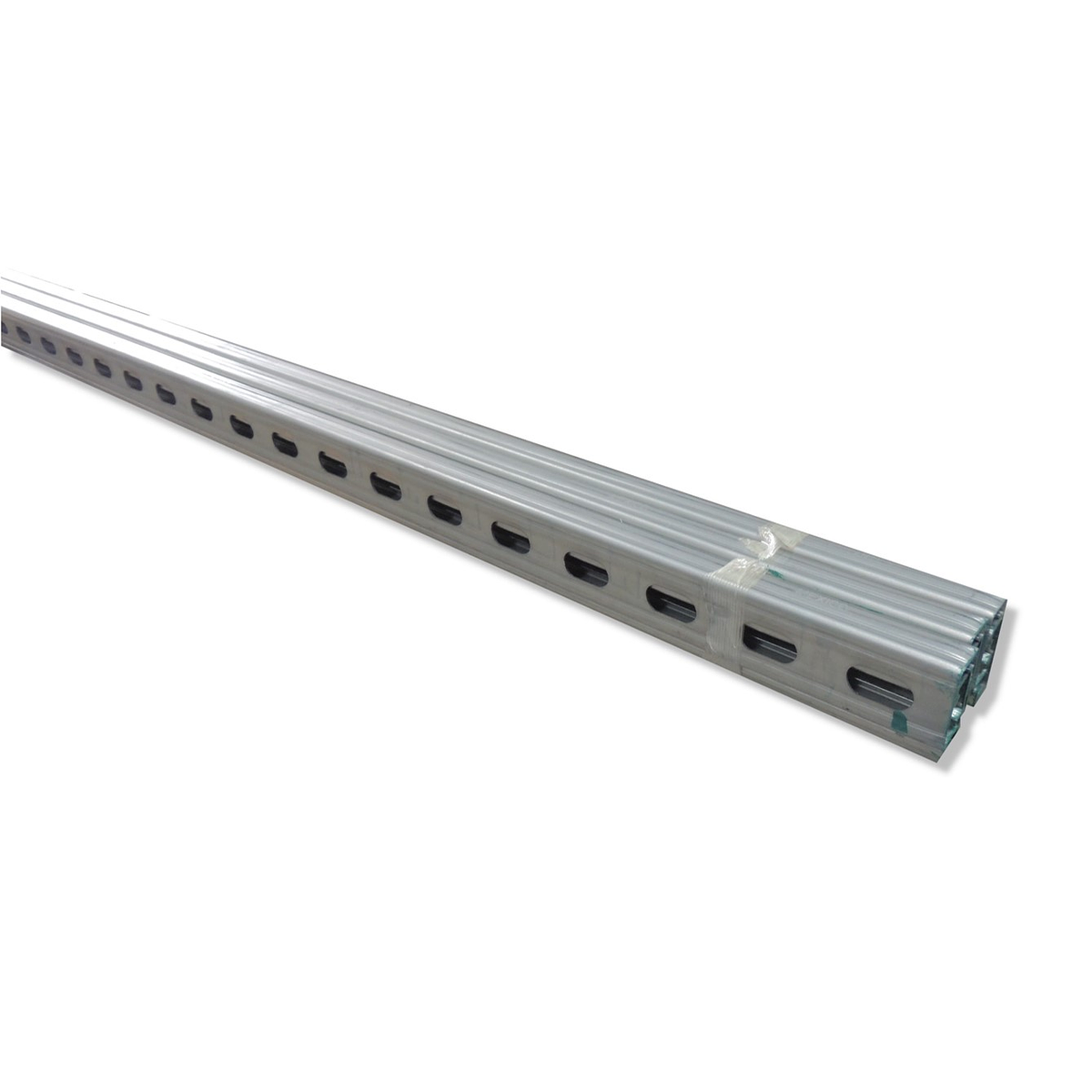 Perfil unicanal perforado