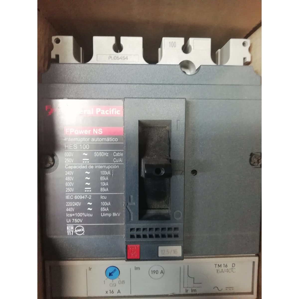 HES36016TM INTERRUPTOR FEDERAL PACIFIC.