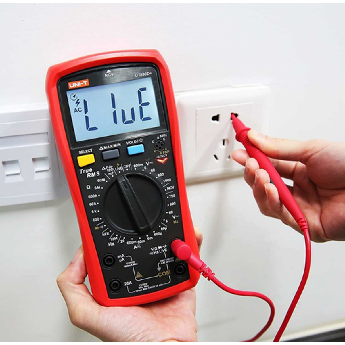 Multimetro True Rms Uni-t Ut890d+ Función Ncv Live