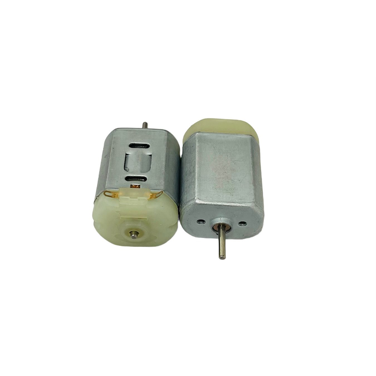 Motor mediano dc 9v - 12v 4.3cm x 2.5 cm