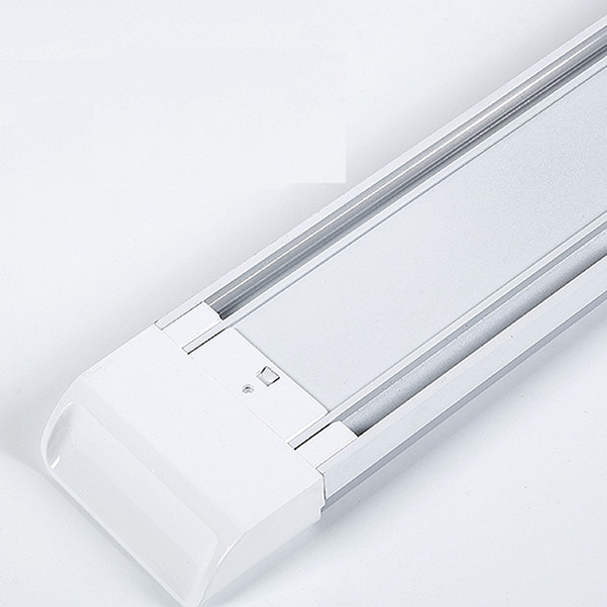 LINEAL LED FLAT 54W 120 CM. IP44