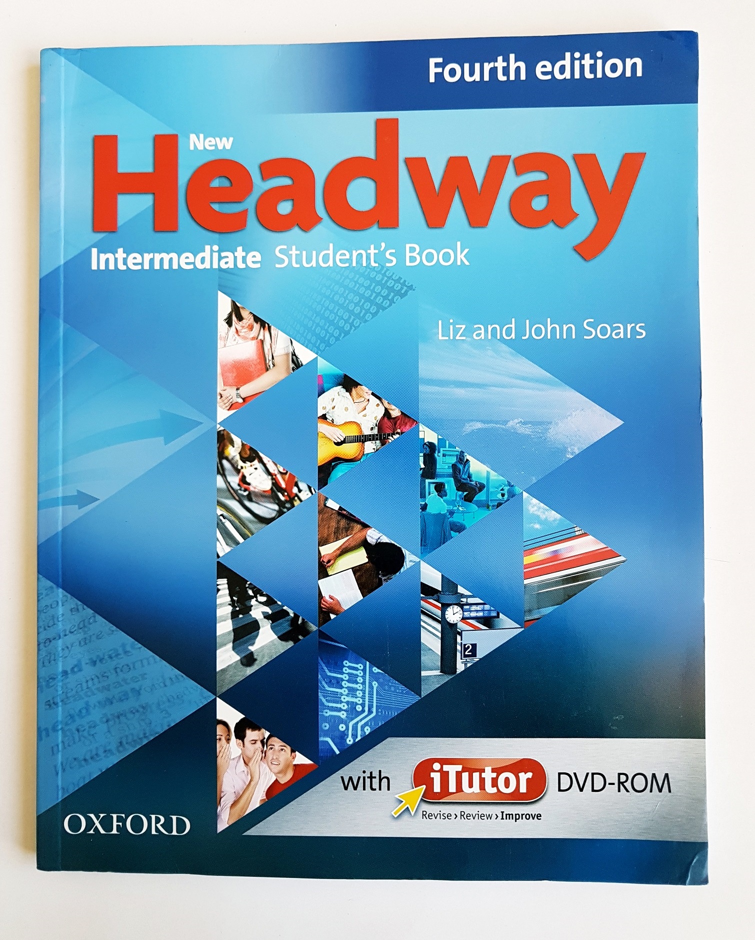 Libro New Headway Intermediate Student's book con iTutor 4th