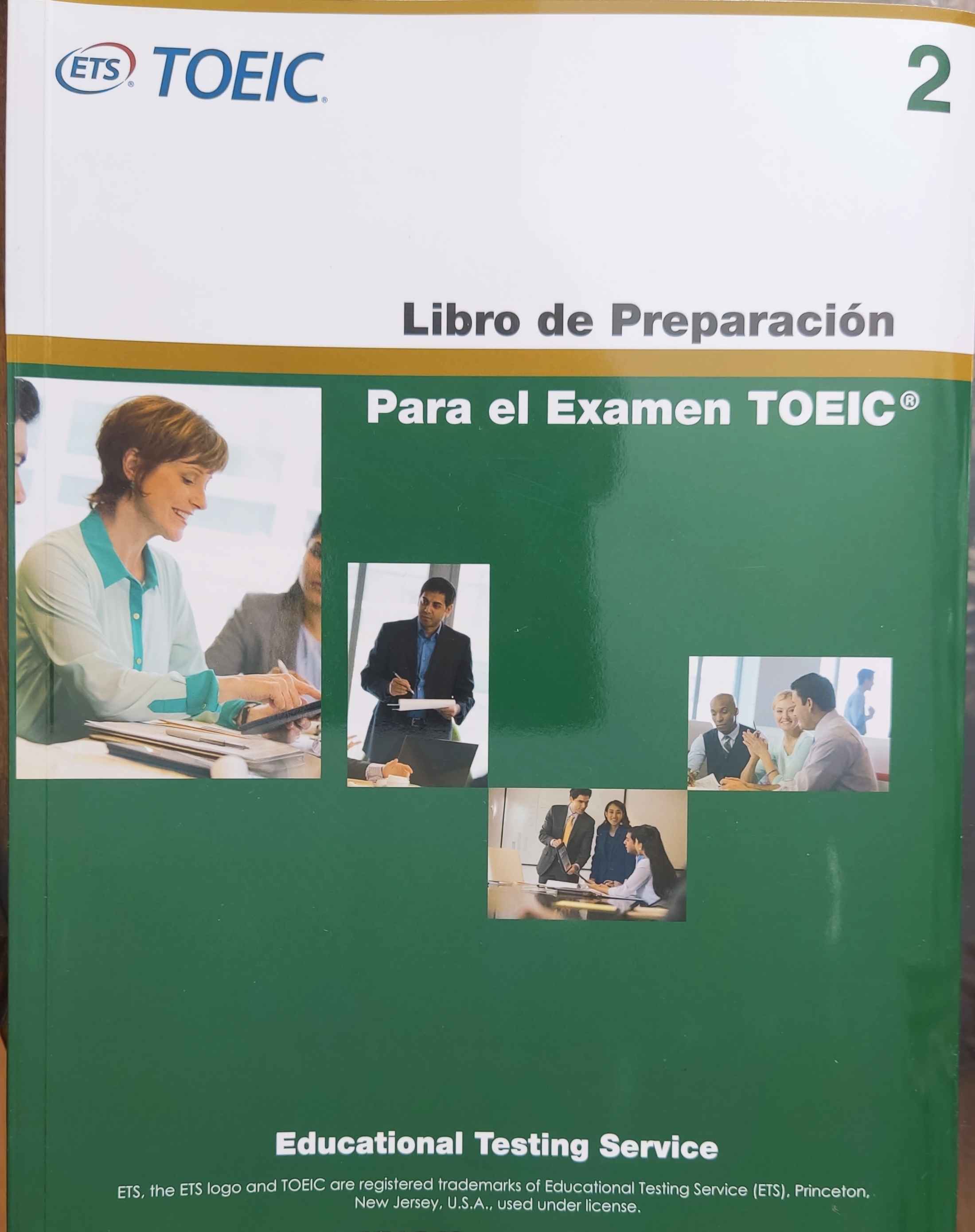 Libro de Preparación para el Examen TOEIC