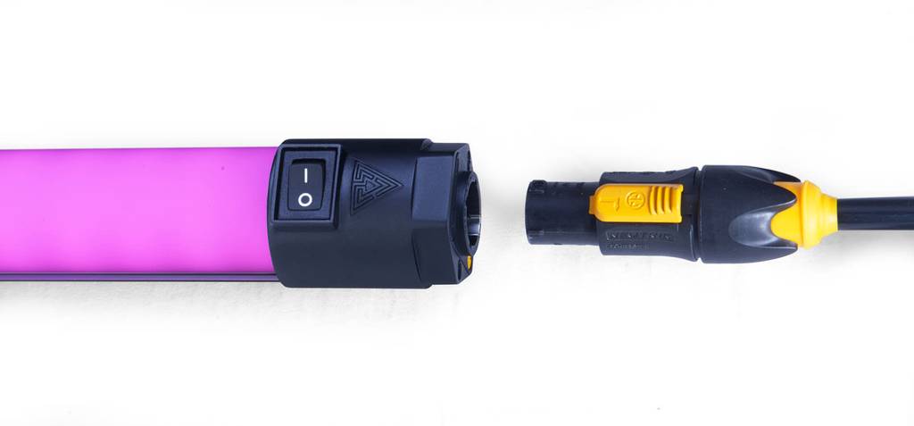 Arriendo de Tubo Led RGBX Bicolor Quasar Science de 60cm