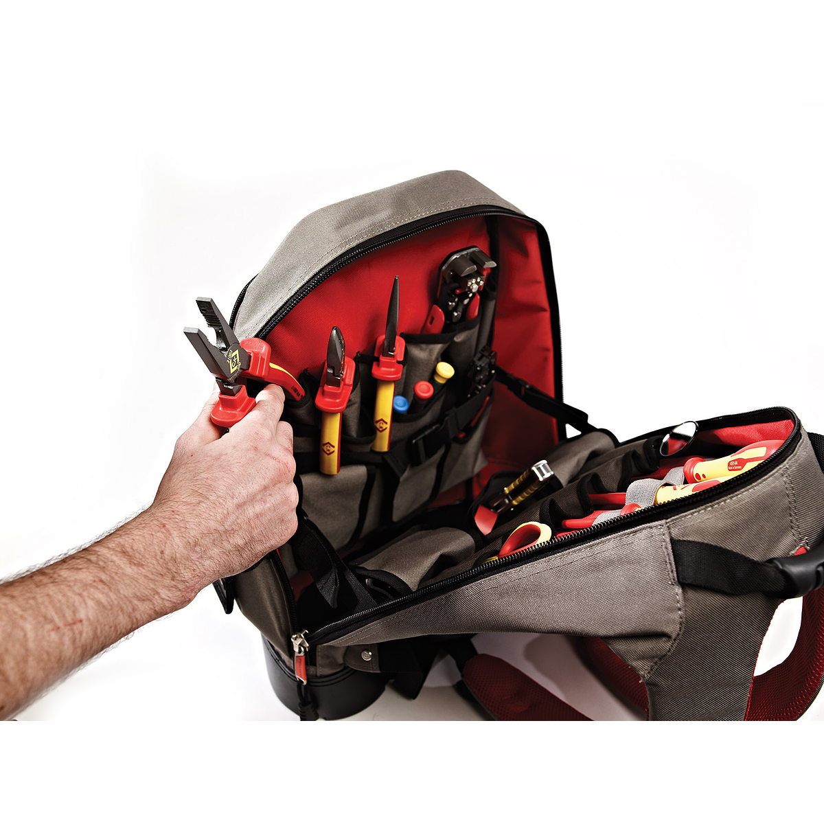 Mochila para Técnicos Plus C.K. Magma 16'' - MA2635