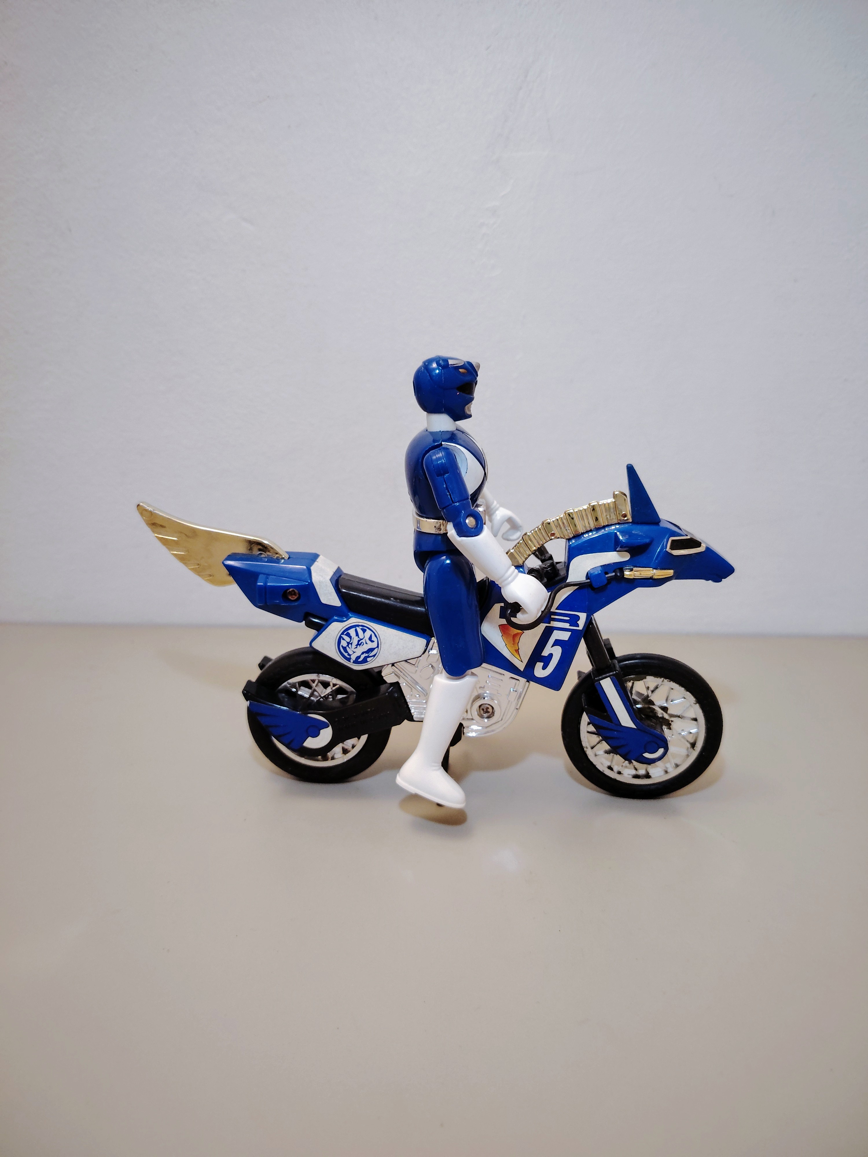 BLUE RANGER THUNDER BIKE