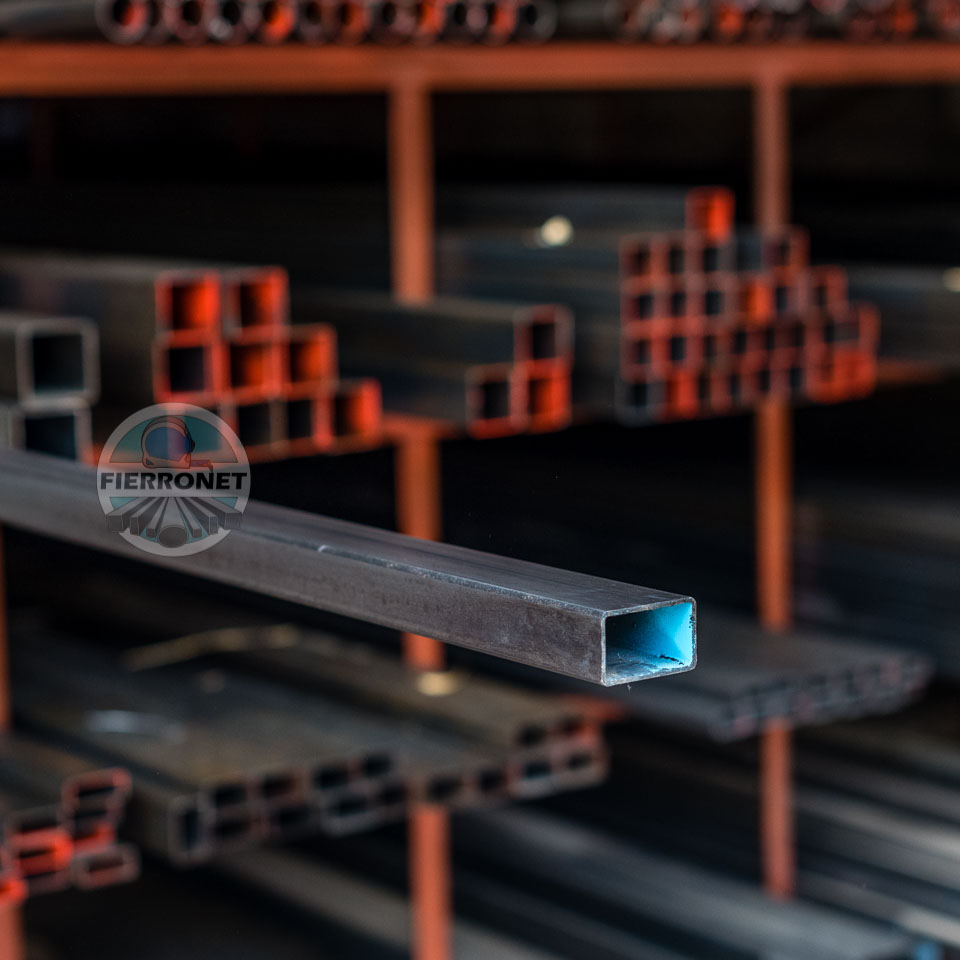 Perfil Rectangular 50x30x2,0x6000mm.