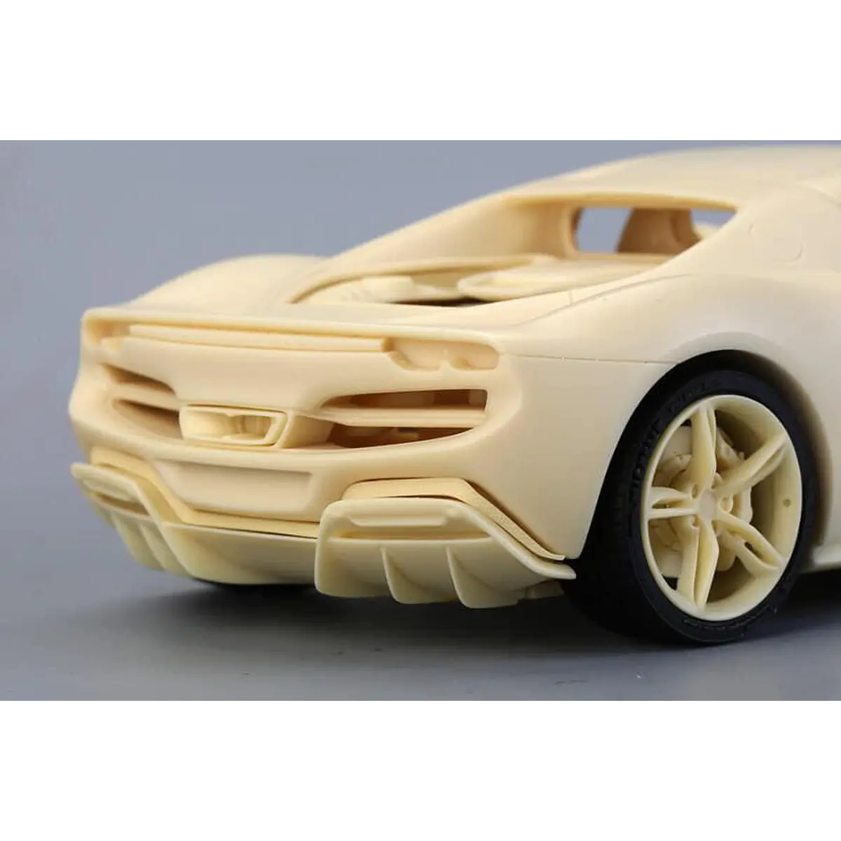 Ferrari 296 GTB 1:24